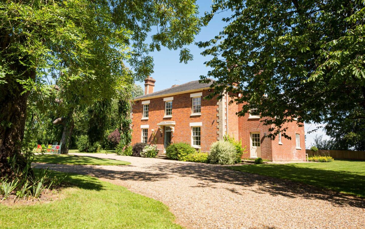 Norley Moat House - Country Breaks Suffolk